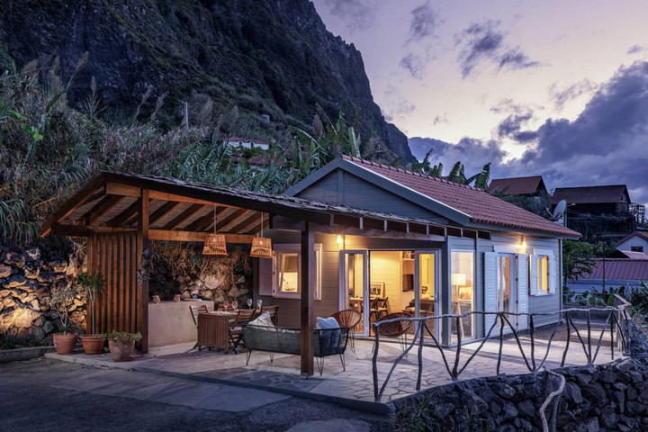 45 M² Cottage ∙ 2 Bedrooms ∙ 4 Guests - Madeira Island