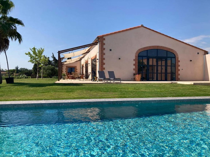 257 M² Gîte ∙ 6 Chambres ∙ 15 Personnes - Occitanie