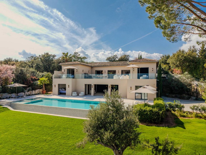 450 M² Villa ∙ 6 Bedrooms ∙ 12 Guests - Sainte-Maxime
