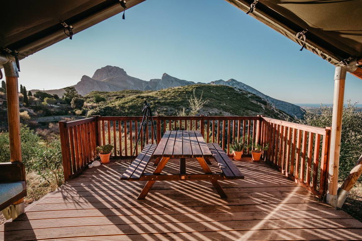 24 M² Camping ∙ 1 Chambre ∙ 2 Personnes - Altea