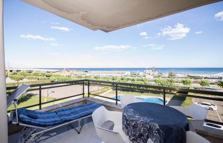 135 M² Apartamento ∙ 4 Habitaciones ∙ 10 Huéspedes - Altafulla
