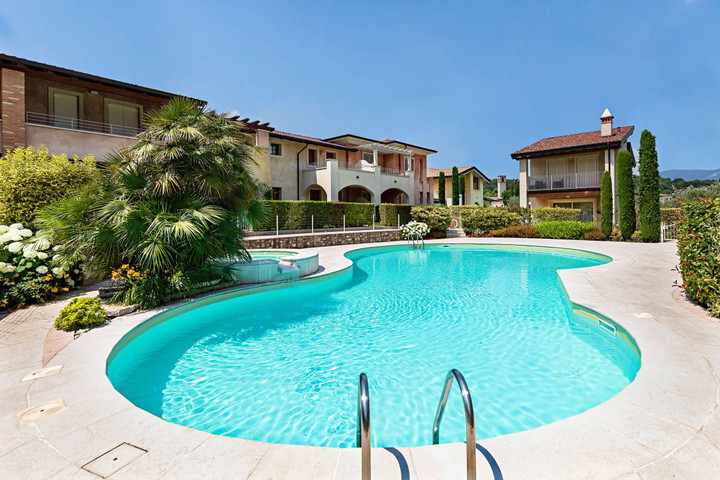 80 M² Huis ∙ 4 Slaapkamers ∙ 7 Gasten - Manerba del Garda