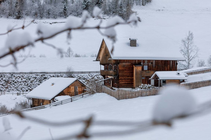 115 M² Chalet ∙ 4 Bedrooms ∙ 9 Guests - Bruneck