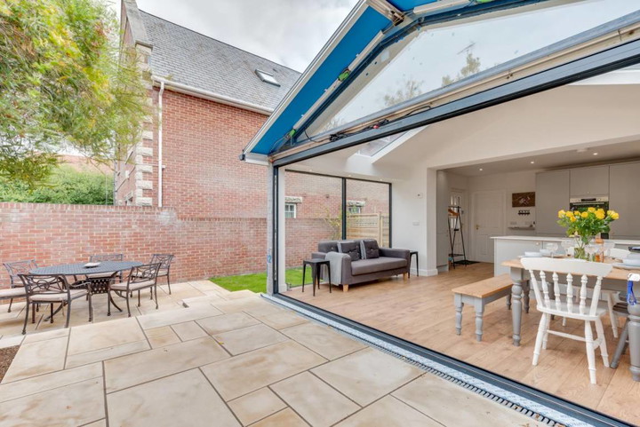 Cottage ∙ 3 Bedrooms ∙ 7 Guests - Swanage