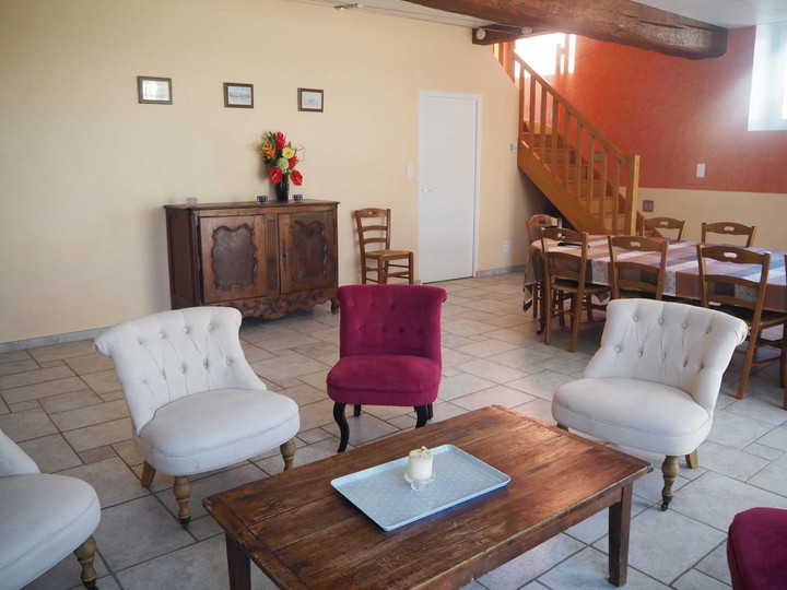 100 M² Gîte ∙ 2 Chambres ∙ 8 Personnes - Marne