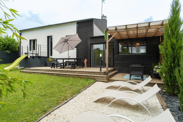 110 M² Maison De Vacances ∙ 3 Chambres ∙ 6 Personnes - Languidic