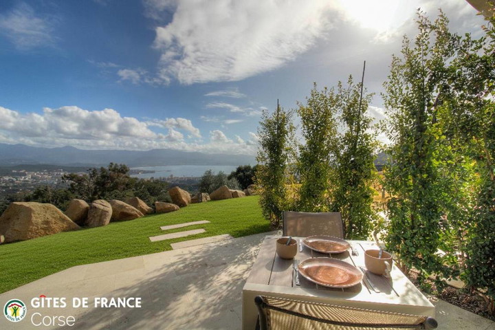 35 M² Gîte ∙ 1 Bedroom ∙ 2 Guests - Ajaccio