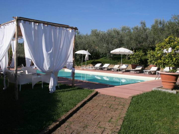 90 M² House ∙ 1 Bedroom ∙ 4 Guests - Vinci