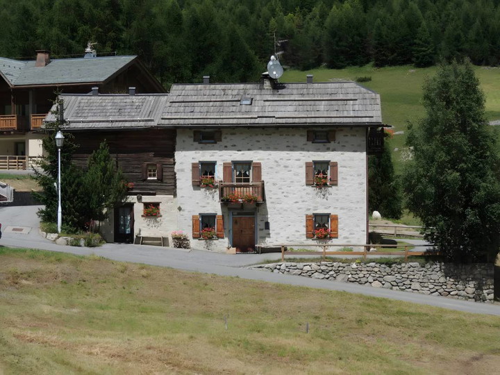 46 M² Appartement ∙ 2 Slaapkamers ∙ 5 Gasten - Livigno