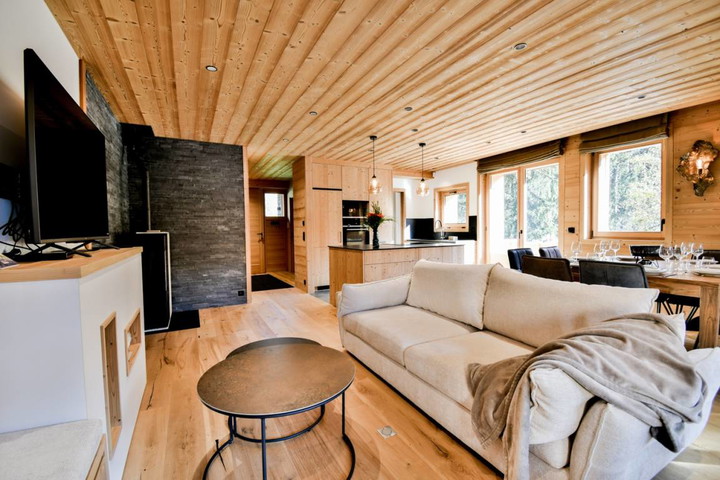 125 M² Chalet ∙ 4 Bedrooms ∙ 9 Guests - Le Grand-Bornand