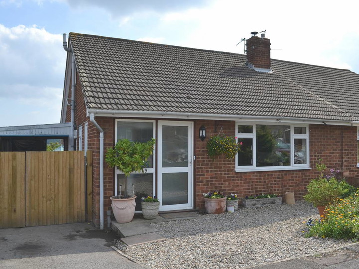 Cottage ∙ 2 Bedrooms ∙ 4 Guests - Canterbury