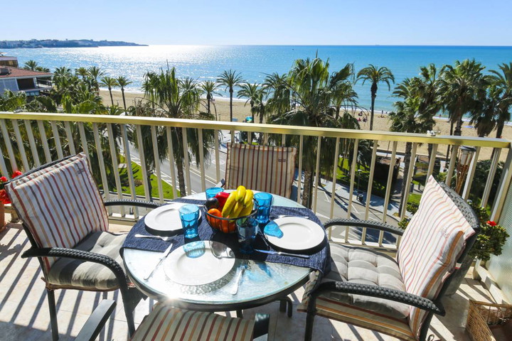 85 M² Appartement ∙ 3 Chambres ∙ 6 Personnes - Cambrils