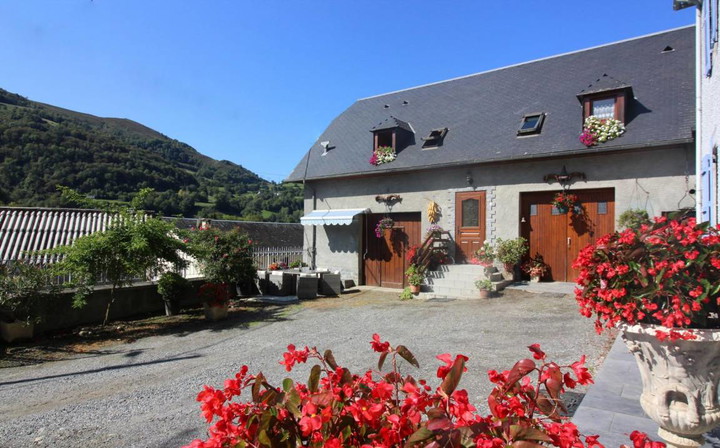 56 M² Gîte ∙ 2 Bedrooms ∙ 4 Guests - Lourdes