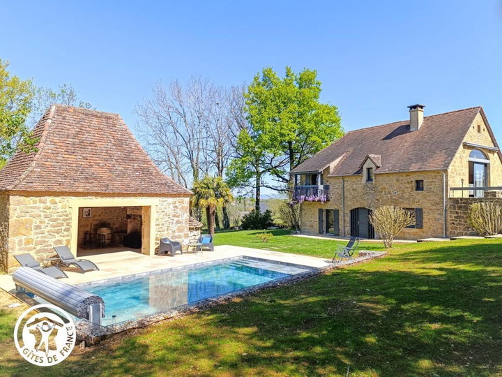 105 M² Gîte ∙ 4 Bedrooms ∙ 8 Guests - Martel