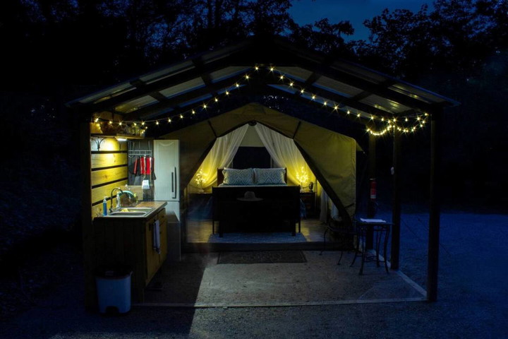 Acampamento ∙ 1 Quarto ∙ 2 Hóspedes - Arkansas