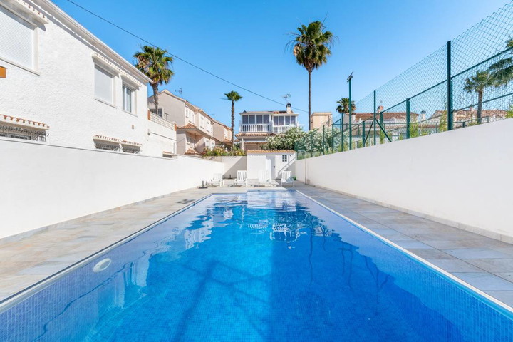 90 M² Aparthotel ∙ 3 Chambres ∙ 7 Personnes - Torrevieja