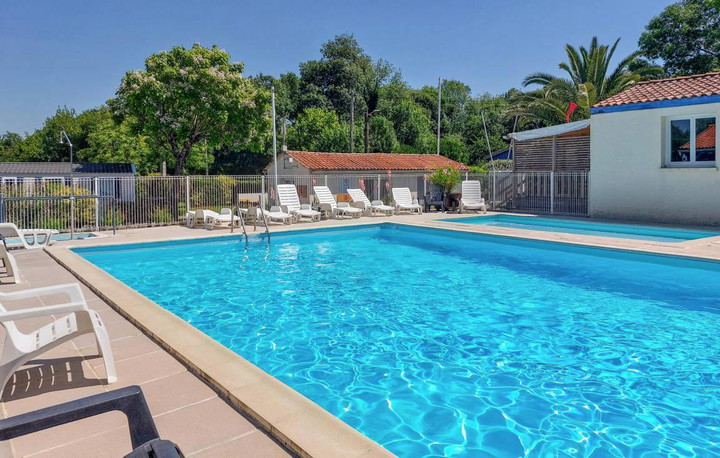 35 M² Camping ∙ 3 Chambres ∙ 6 Personnes - Meschers-sur-Gironde