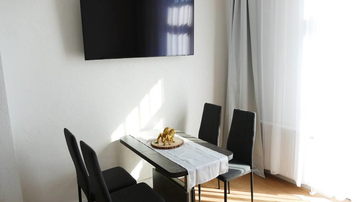 70 M² Apartamento ∙ 2 Habitaciones ∙ 4 Huéspedes - Friburgo, Alemania