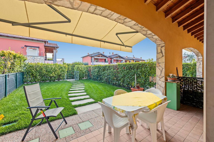 60 M² Apartment ∙ 3 Bedrooms ∙ 5 Guests - Valeggio sul Mincio