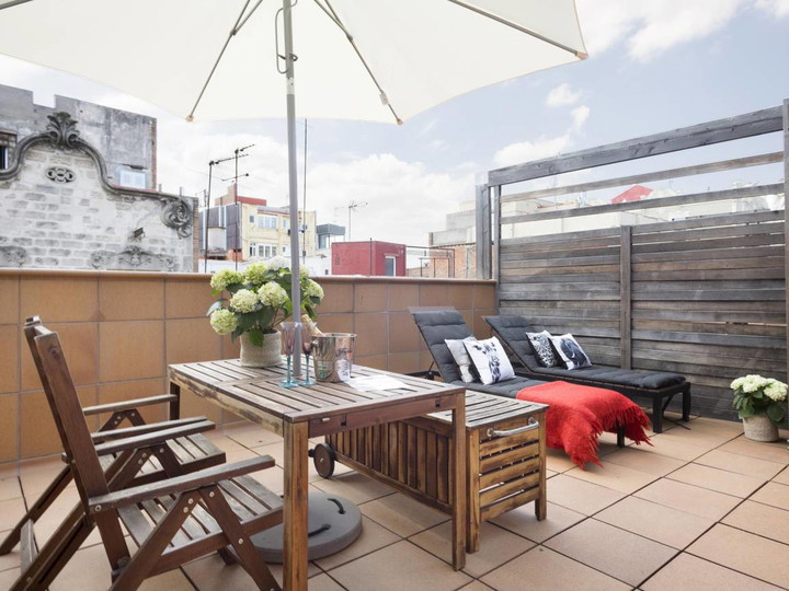 80 M² Apartment ∙ 2 Bedrooms ∙ 6 Guests - Barcelona