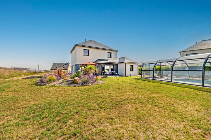 133 M² House ∙ 4 Bedrooms ∙ 8 Guests - Plouguerneau