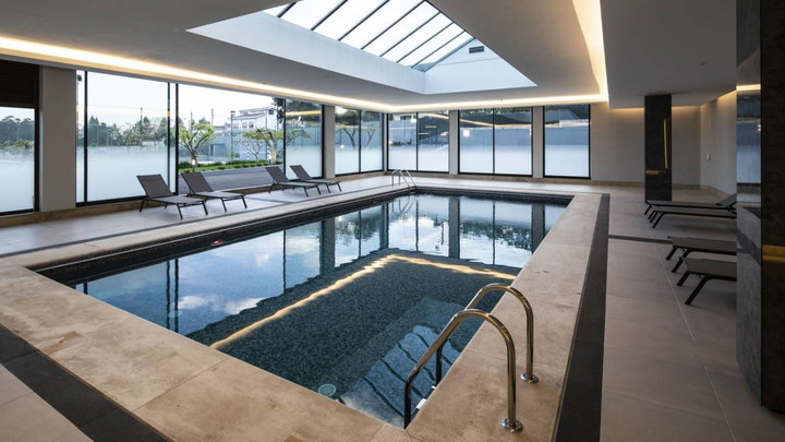 1000 M² House ∙ 7 Bedrooms ∙ 14 Guests - Porto