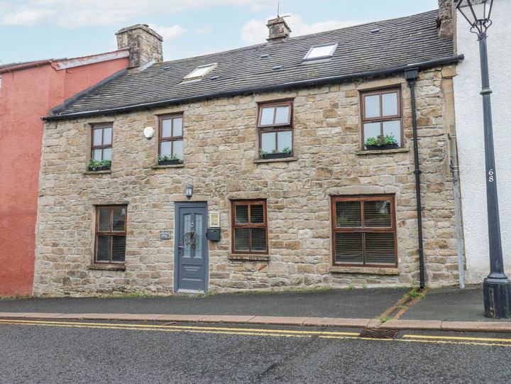 Cottage ∙ 5 Bedrooms ∙ 10 Guests - Alston
