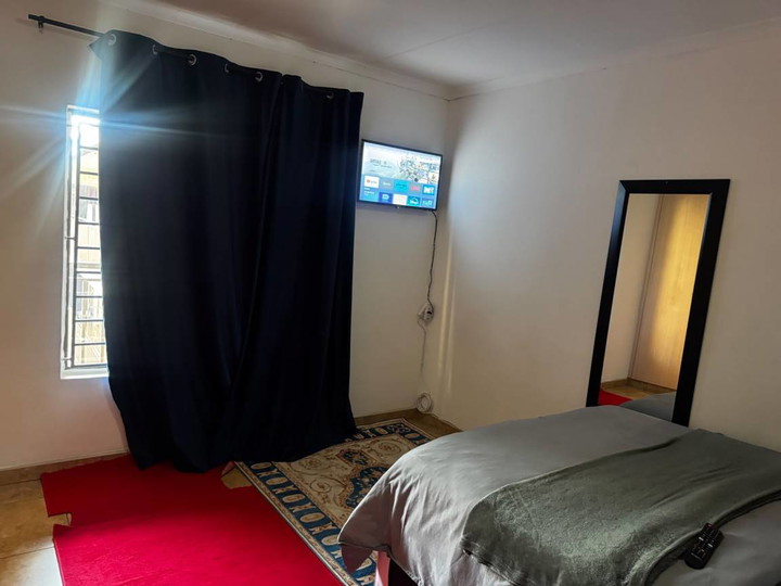 Private Room ∙ 3 Bedrooms ∙ 6 Guests - Randburg