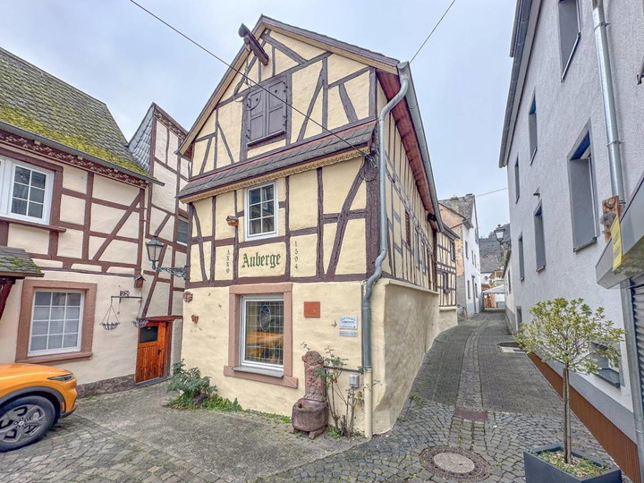 197 M² House ∙ 5 Bedrooms ∙ 9 Guests - Cochem