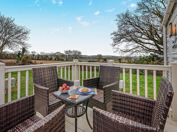 Lodge ∙ 3 Bedrooms ∙ 6 Guests - Isle of Wight