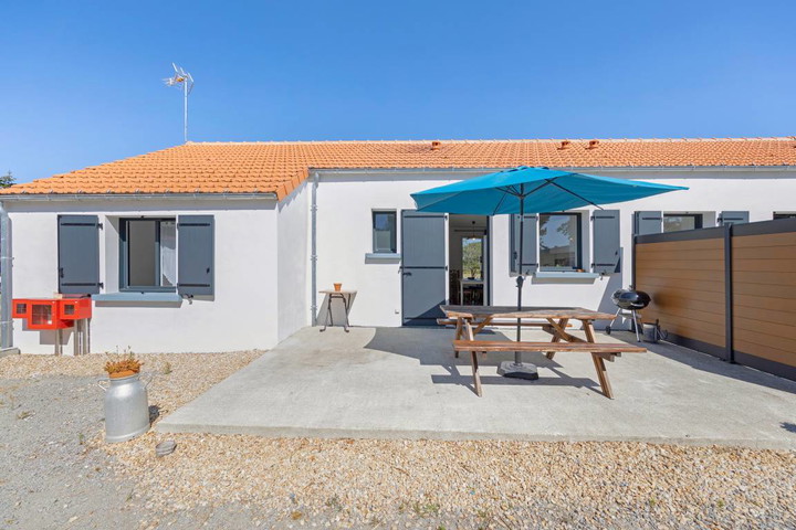 65 M² Cottage ∙ 2 Bedrooms ∙ 8 Guests - Vendée