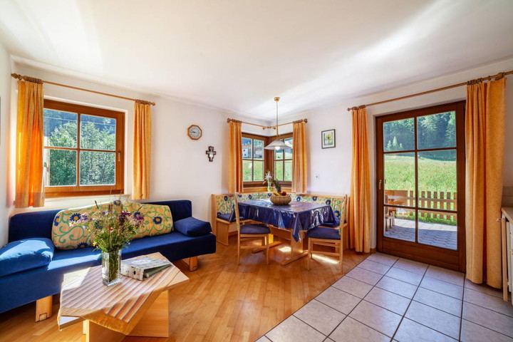 52 M² Ferienwohnung ∙ 2 Schlafzimmer ∙ 6 Gäste - Reschen am See