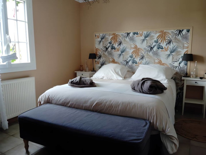 23 M² Chambre D'hôtes ∙ 2 Chambres ∙ 4 Personnes - Dompierre-sur-Besbre
