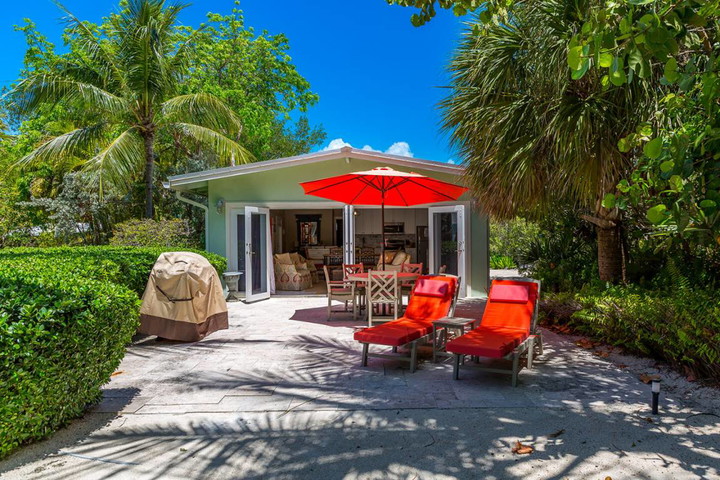 Cottage ∙ 2 Bedrooms ∙ 5 Guests - Florida Keys