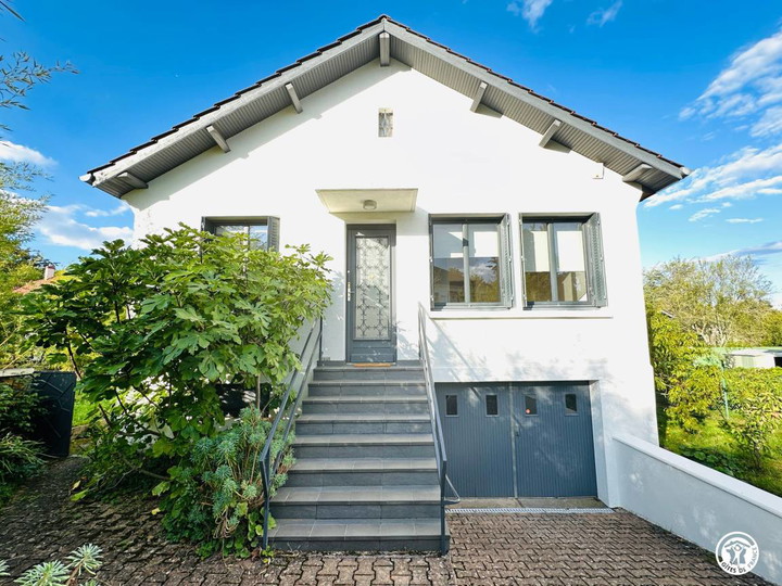 70 M² Cottage ∙ 2 Bedrooms ∙ 4 Guests - Dijon