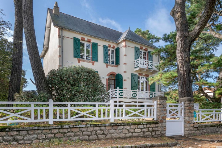 166 M² Maison De Vacances ∙ 5 Chambres ∙ 11 Personnes - Loire-Atlantique