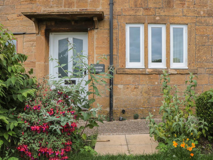 Cottage ∙ 2 Bedrooms ∙ 4 Guests - Yeovil