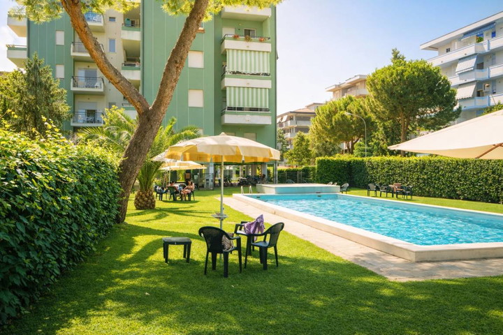 Apartamento ∙ 2 Habitaciones ∙ 6 Huéspedes - Silvi