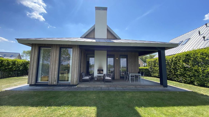 75 M² Villa ∙ 2 Bedrooms ∙ 4 Guests - Bergen op Zoom