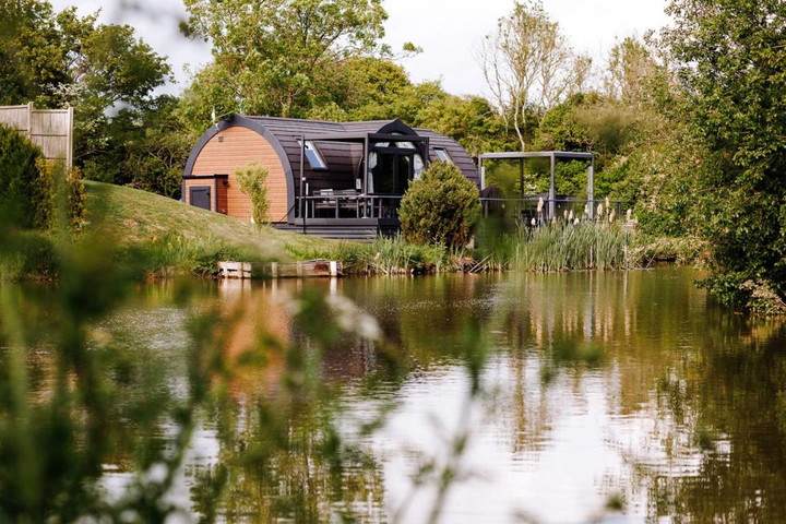 Camping ∙ 2 Bedrooms ∙ 4 Guests - Bognor Regis