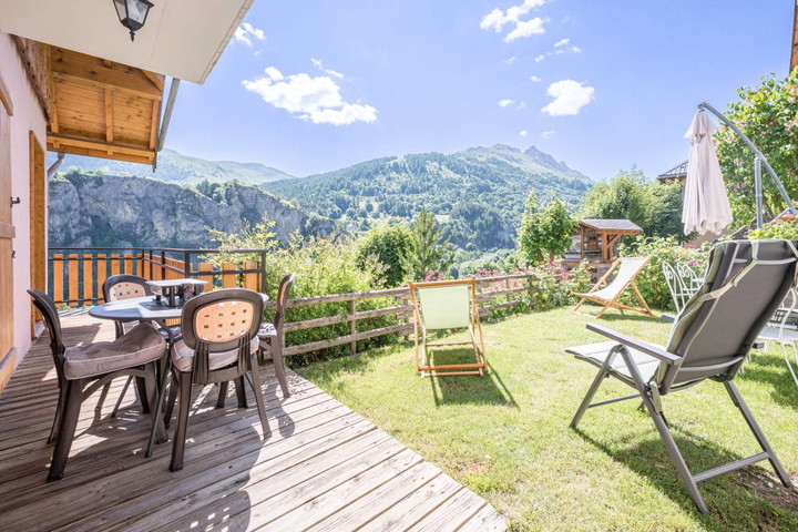 79 M² Chalet ∙ 3 Bedrooms ∙ 8 Guests - Valloire