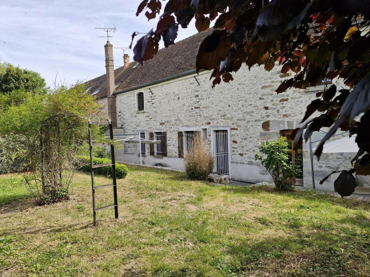 350 M² Gîte ∙ 4 Chambres ∙ 10 Personnes - Île-de-France