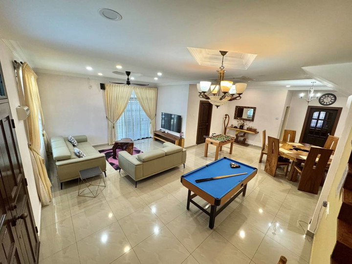 286 M² Ferienhaus ∙ 4 Schlafzimmer ∙ 14 Gäste - Johor Bahru