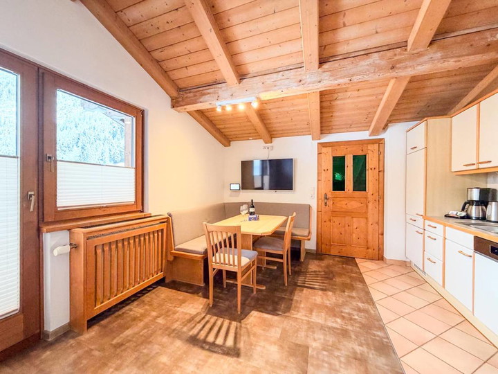 58 M² Apartment ∙ 2 Bedrooms ∙ 4 Guests - Sexten