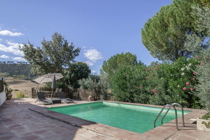 130 M² House ∙ 5 Bedrooms ∙ 10 Guests - Ronda
