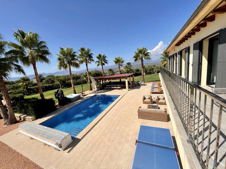 Villa ∙ 4 Bedrooms ∙ 8 Guests - Palma