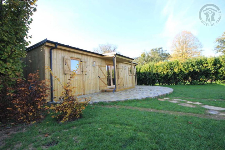 72 M² Gîte ∙ 3 Chambres ∙ 4 Personnes - Survilliers