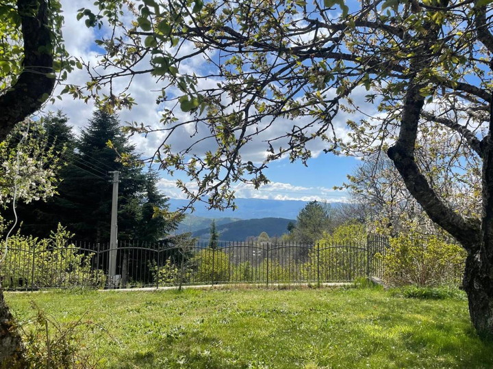 Villa Vacanza ∙ 2 Camere Da Letto ∙ 5 Ospiti - Camigliatello Silano