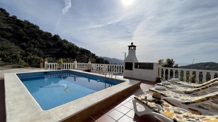180 M² Villa ∙ 2 Chambres ∙ 5 Personnes - Torrox