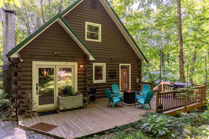 Cabin ∙ 2 Bedrooms ∙ 5 Guests - Blowing Rock, NC